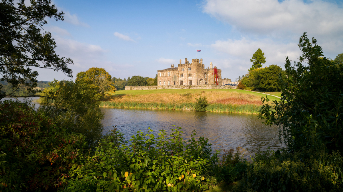 Historic Ripley Castle Estate hits the market with Carter Jonas – The London News
